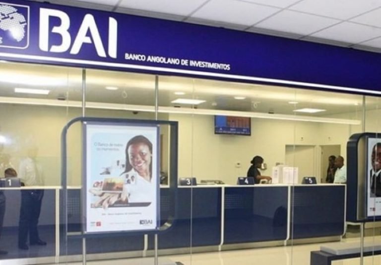BAI reduz plafond do cartão Visa Kamba de 500 para 250 dólares ...